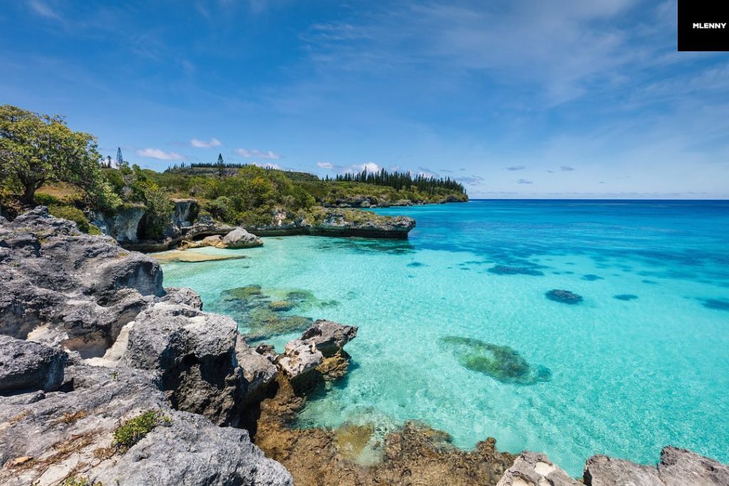 Tadine Bay on Maré Island - Nengone, Loyality Islands, New Caledonia ...